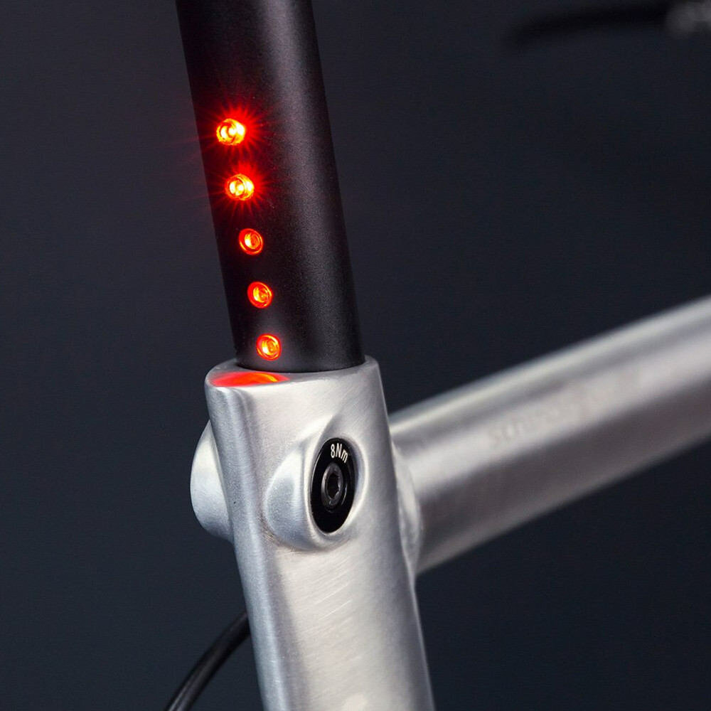 LightSKIN LED Seatpost, 68,90